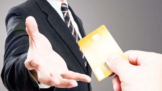 信用卡提高临时额度就可以随意刷?这些问题持卡人要注意!