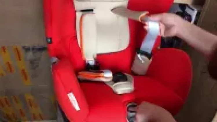 Cybex Sirona 安全带调节及安全带扣使用方法