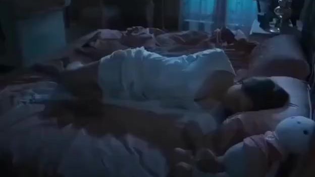 这电影碉堡了,你们知道是什么片吗?