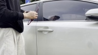 卡罗拉雷凌门碗拉手安装视频