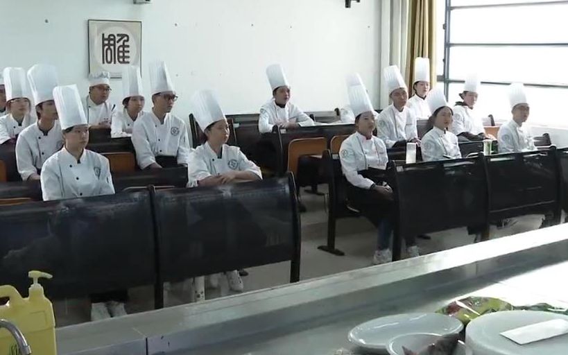在中职考大学 新职业教育法5月施行 取消初中毕业普职分流