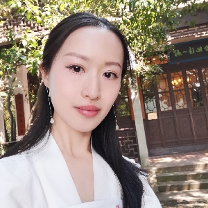 柴七七CHAIQIQI 