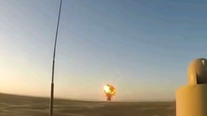 国外小型核弹爆炸实验