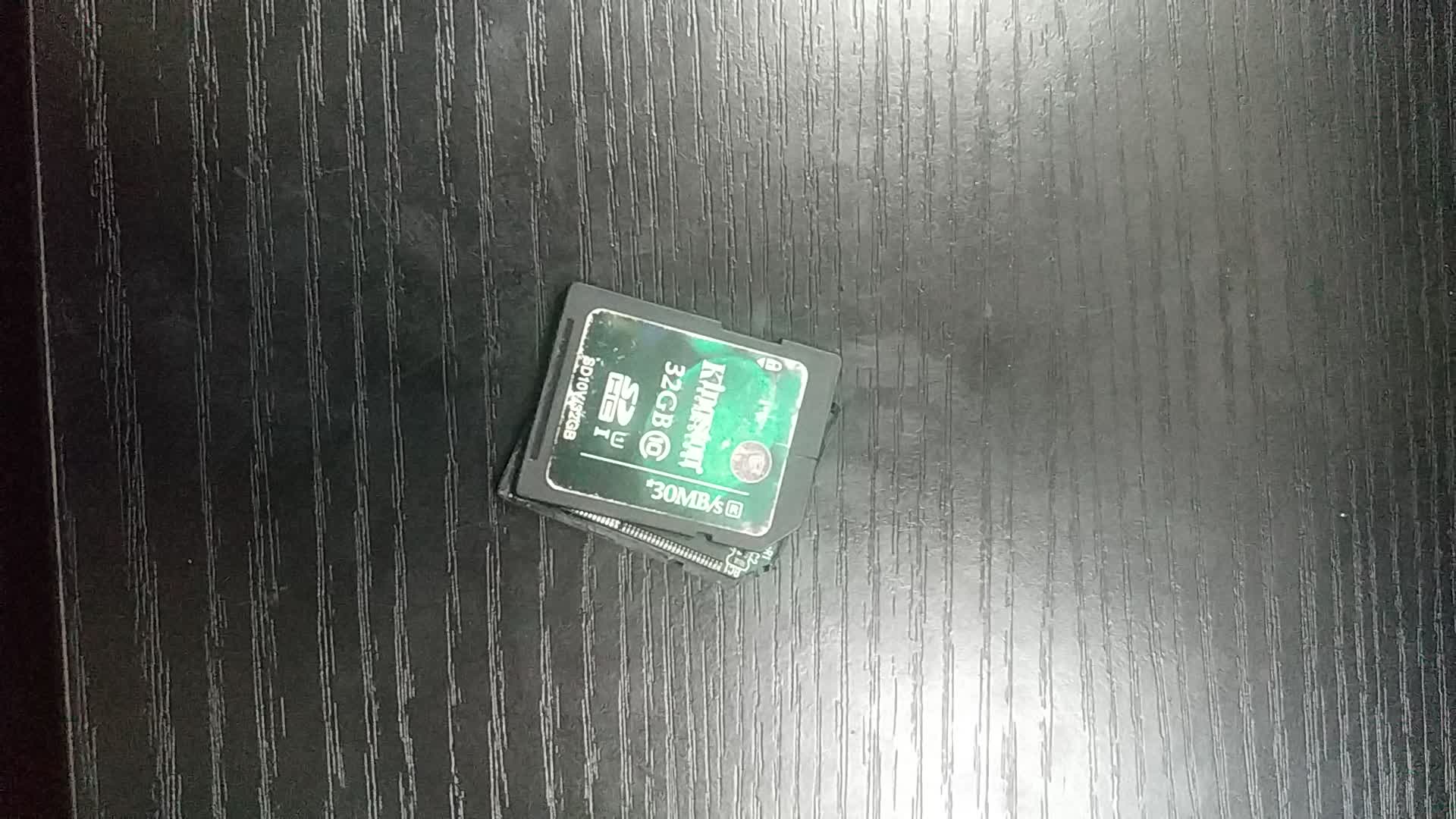 内存卡上的小扣作用是什么