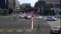 七月第四周视频行人、非机动车违法引发道路交通事故