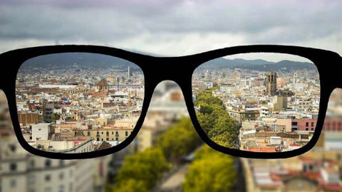 假设近视的人长期不戴眼镜,会有怎样的后果?看完明白了!