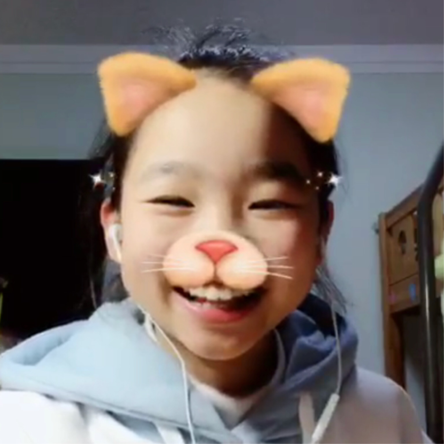 西西亚没有尾巴 