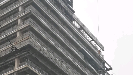 中昇ZSL2700动臂塔吊作业中