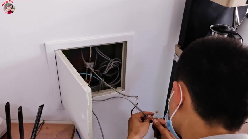 网断了，叫了维修小哥上门，才知道原来路由器有这么多学问