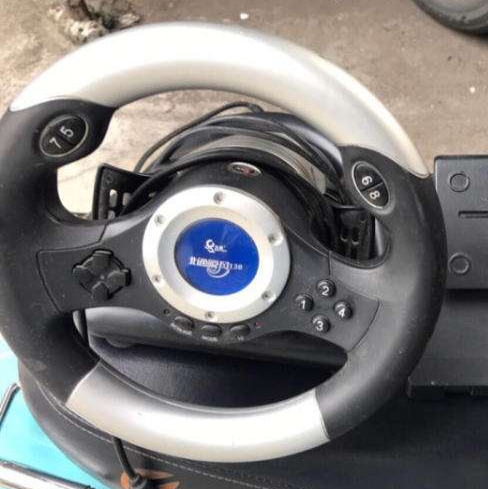 535GT装纸糊轮胎的人 