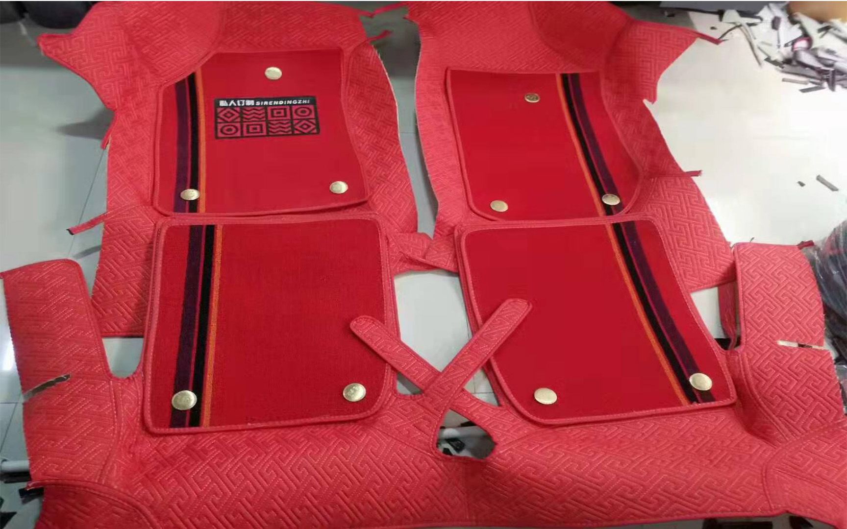 山东临沂汽车装具用品脚垫批发