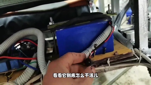 简述锂离子电池的工作原理