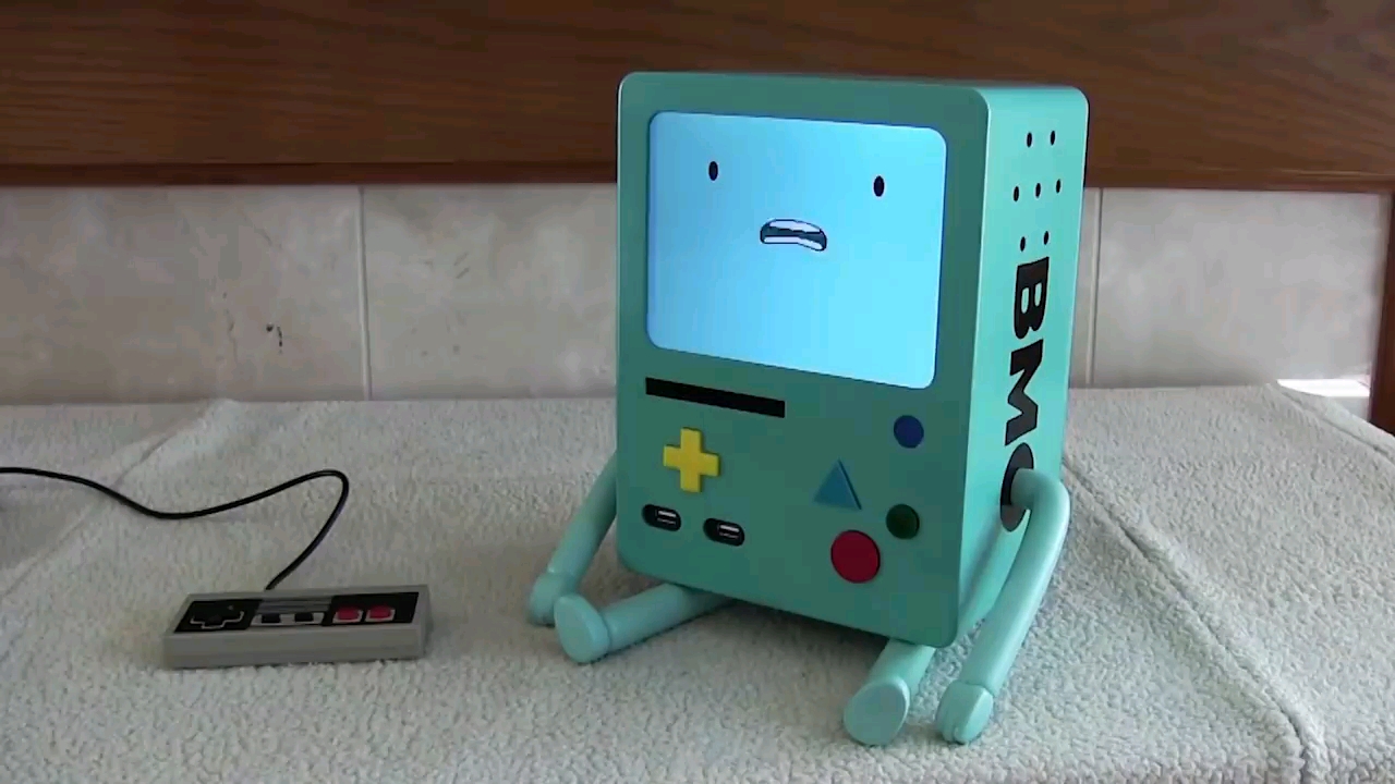 【搬运】自制可对话机器人|附教程|原型BMO电脑人|原作者Bob Herzberg