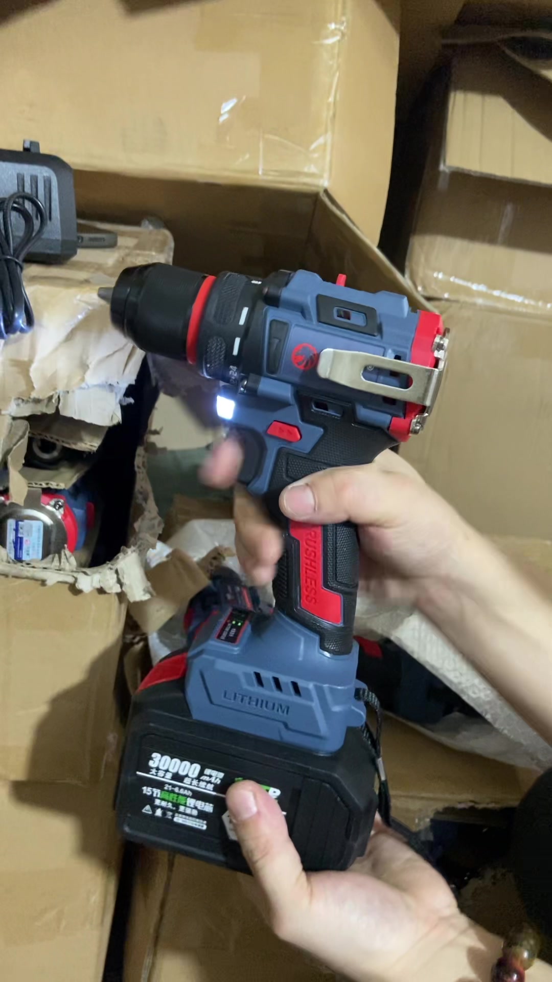 全新大功率纯铜无刷手电钻#锂电池#锂电钻#锂电工具#修理工#装修工