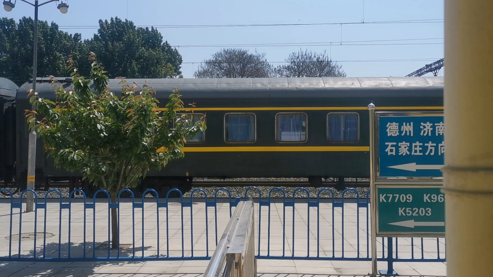 K5232次出泊头站