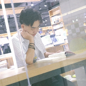考注会的无名小白 