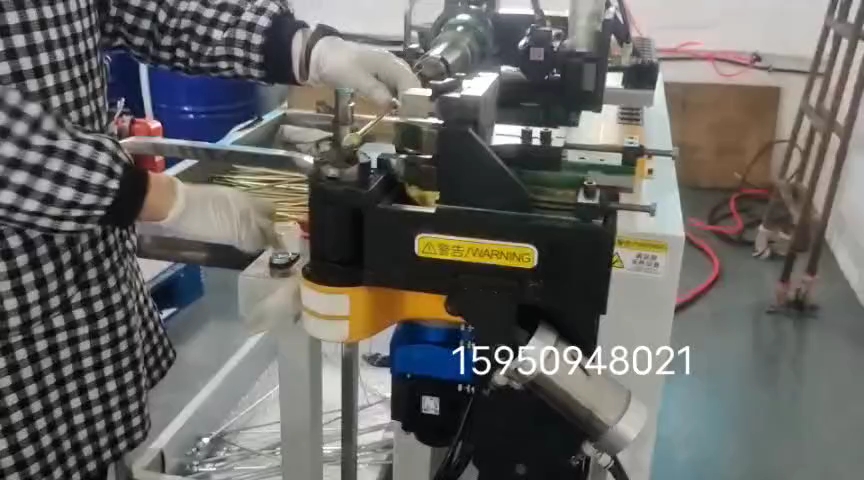 毛细管数控弯管机工作视频,铜管全自动弯管机