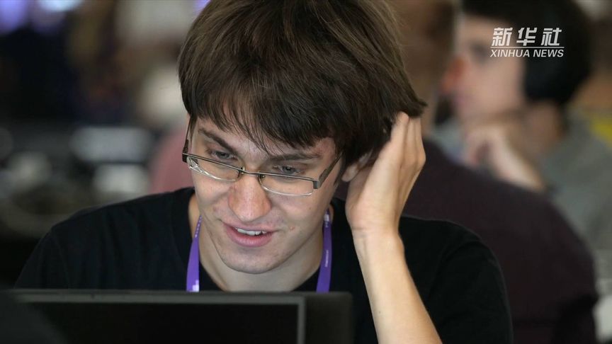 世界软件工程师齐聚波兰编程马拉松