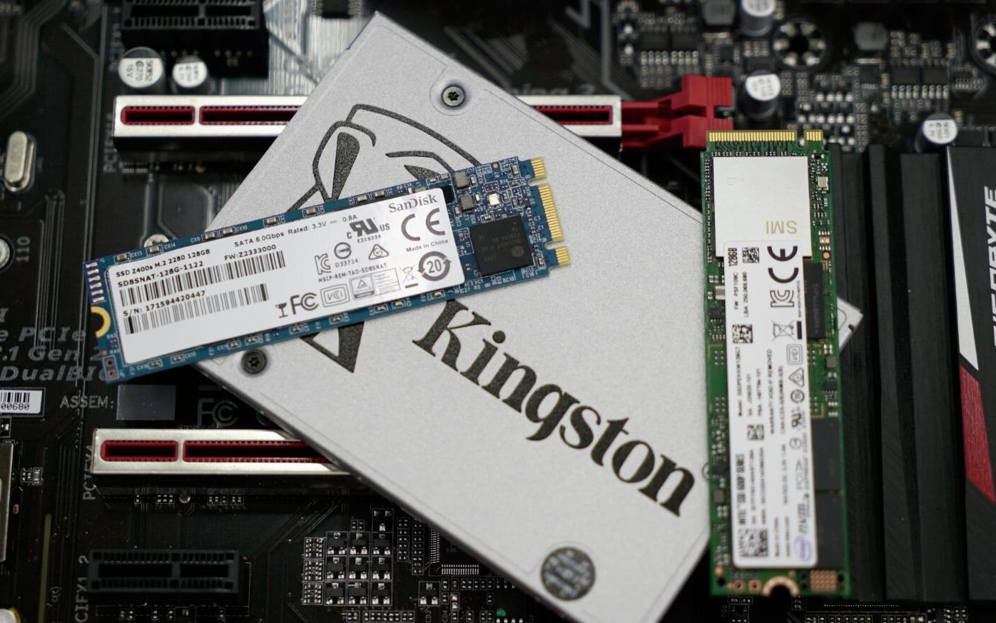 PCIe/SATA通道M.2 SSD与SATA3 SSD,谁是咸鱼