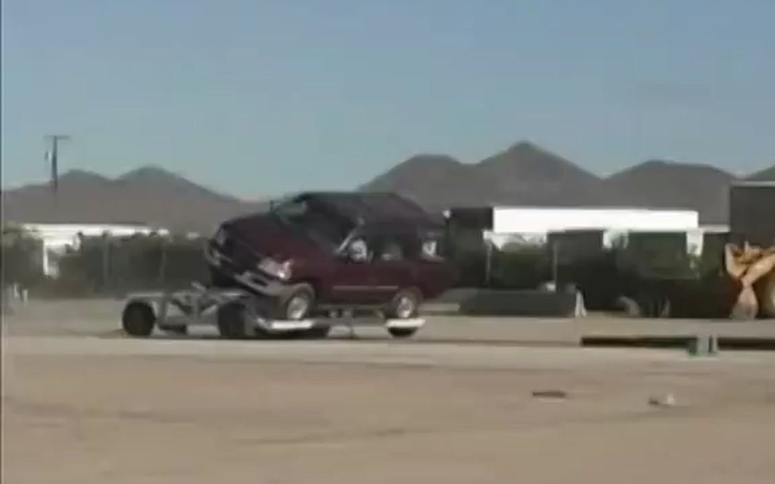 另一个可以很好的提醒我们开车坐车系好安全带的视频 请看简介