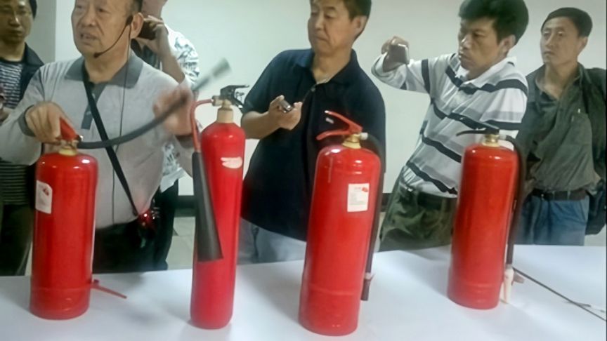 初级消防员实操考试必考题之灭火器使用