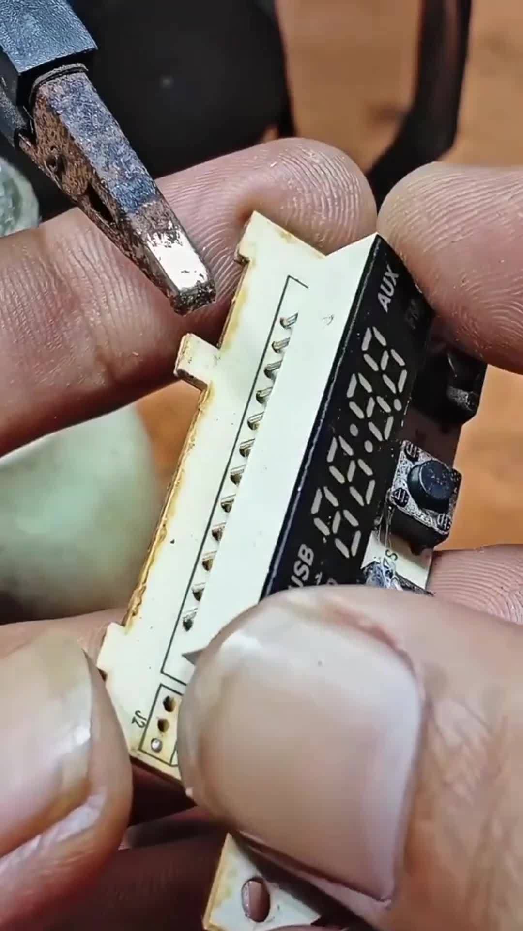 数码管显示器拖焊