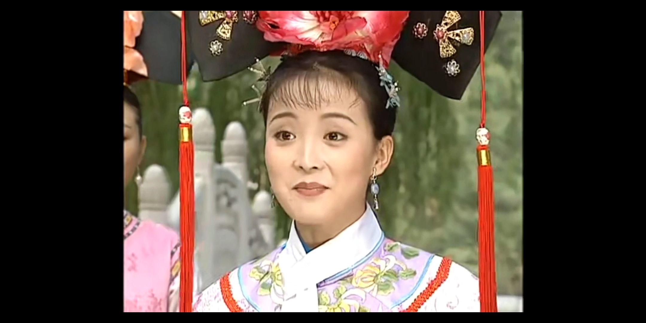 【还珠二】尔康遇见晴儿,告诉她自己和紫薇情投意合,紫薇刚好经过,...