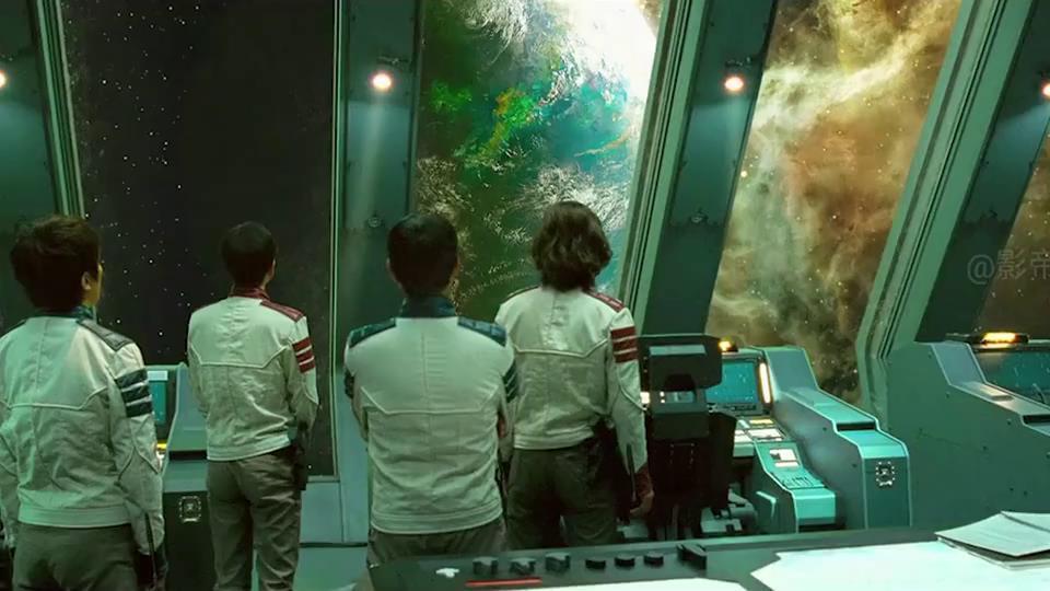 宇宙战舰大和号遭遇攻击,启动超级武器,一炮直接把敌方吞噬