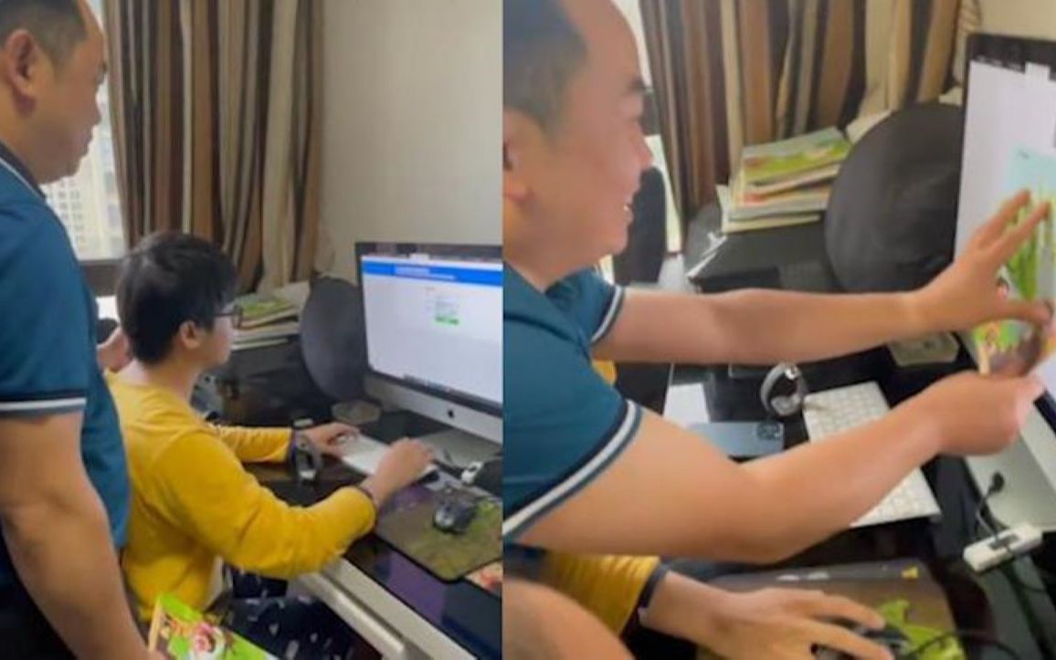 儿子高考查分数,爸爸用书遮挡屏幕不敢看,一旁儿子的反应亮了