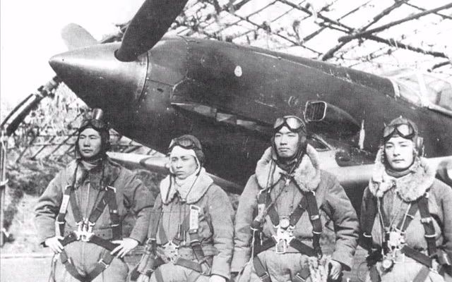 二战日本陆航“飞燕”战斗机(Ki-61)影像集