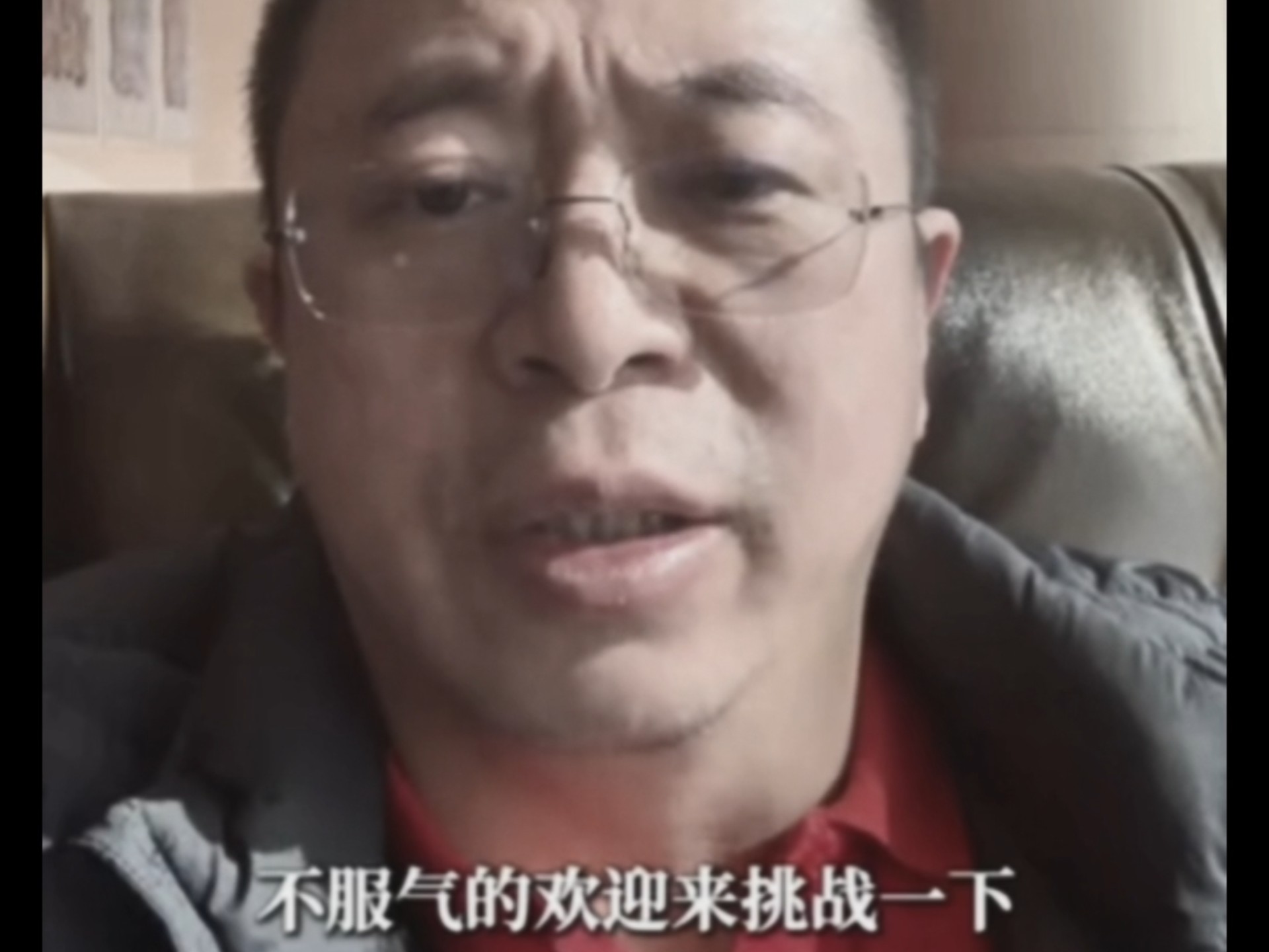 DeepSeek遭受美国攻击,360大义进行防护,喊话黑客,看看Kimi怎么说