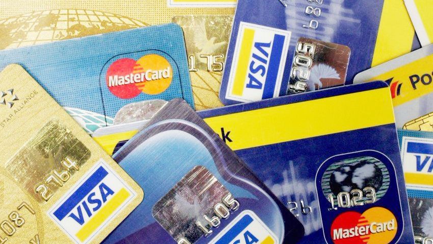 信用卡5张刷空无力还款教你一招解决