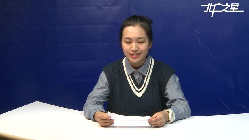 美女艺考生的新闻稿件播读!美妙的声音和独特的气质是她的闪光点!