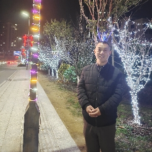 乡村教育守望人袁卫 