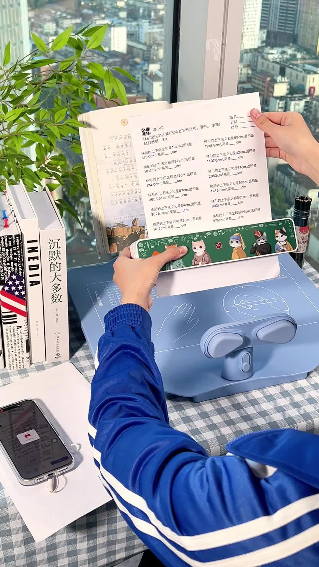 孩子自己都可以操作的打印机,支持打印复印的,还是蓝牙连接的,来我...