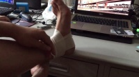 防崴脚和崴脚后防护的弹性绷带绑法