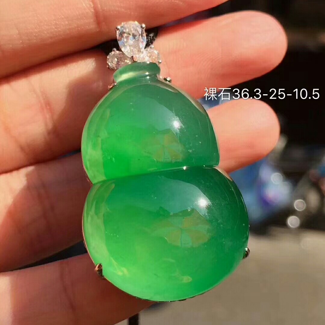 翡翠的“种”和“水”有何区别?什么是翡翠的水头?