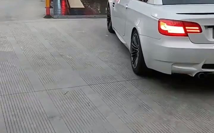 常德医院消毒救护车360度全自动洗车机视频售价