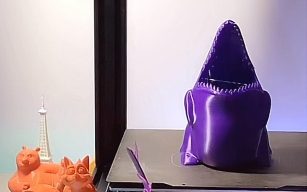 3D打印小恐龙笔筒安排一个