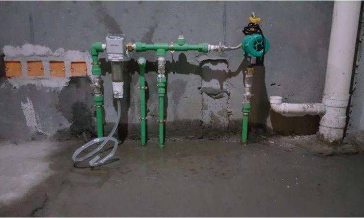 前置过滤器到底会不会影响流速,工长现场测试,以后选择放心了