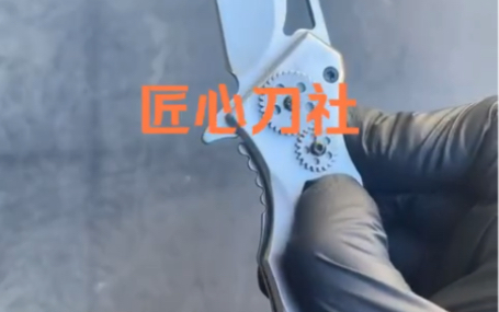 砂光变形金钢这刀 镂空造型 男人的玩具 冷兵器