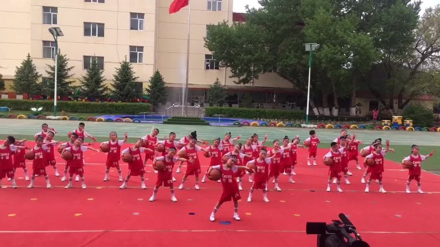 #六一儿童节 #篮球 篮球ߏ�表演(一)