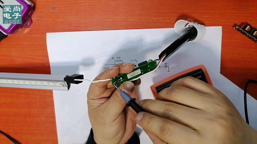 LED灯不亮一般是这里坏了,BP9022LED恒流源电路分析,电路图详解
