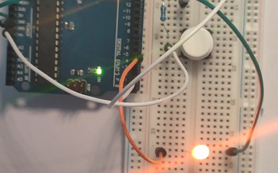 Arduino外部中断实现LED开关