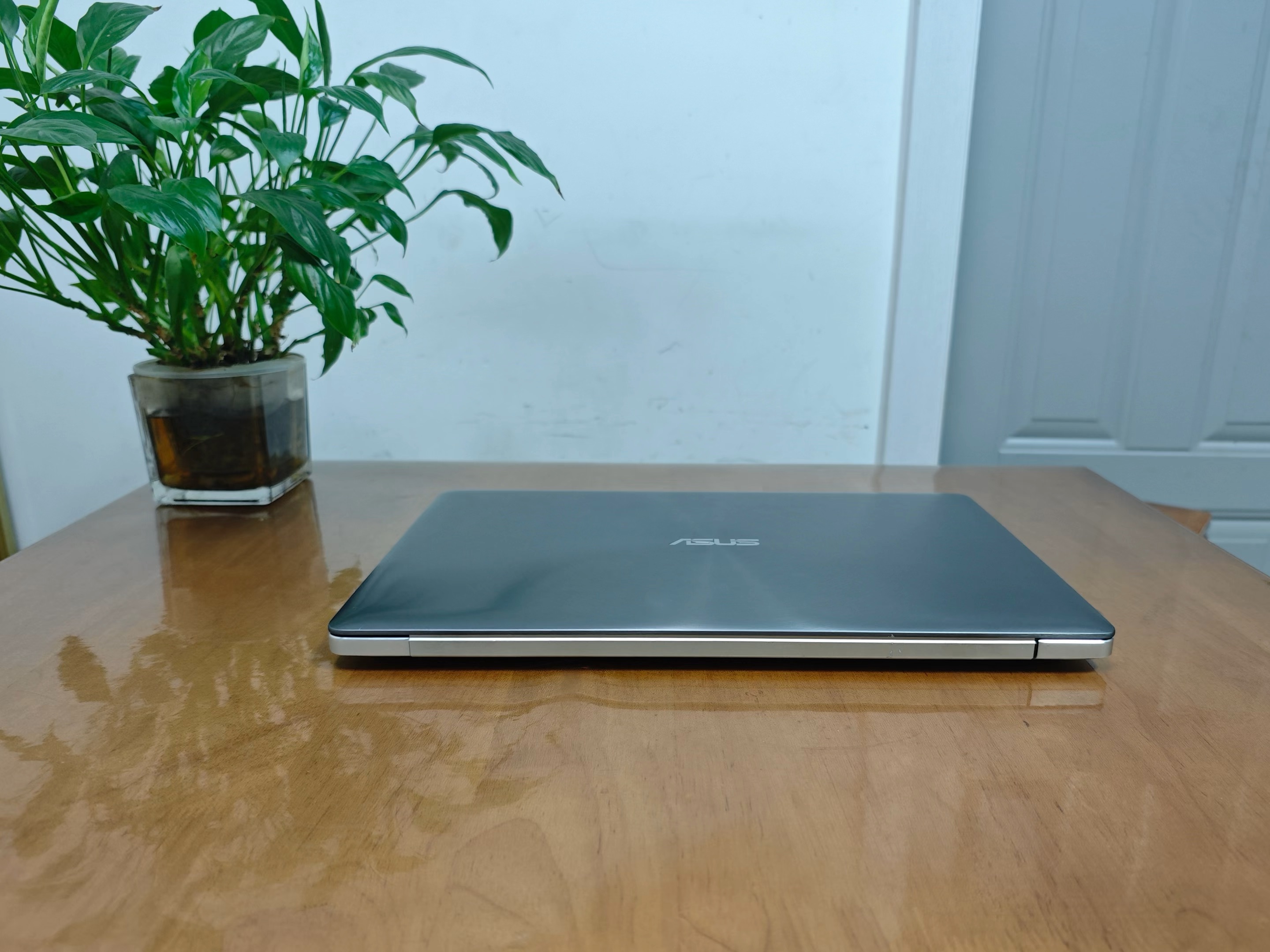 ...1380米 98成新 华硕 N501JW 笔记本,实用i7四代处理器,运行内存8G,...