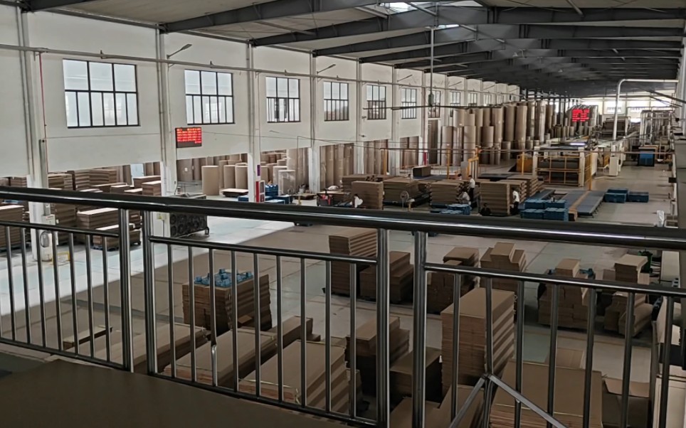 带大家参观一下现在纸箱厂都在用的纸箱印刷机是什么样子