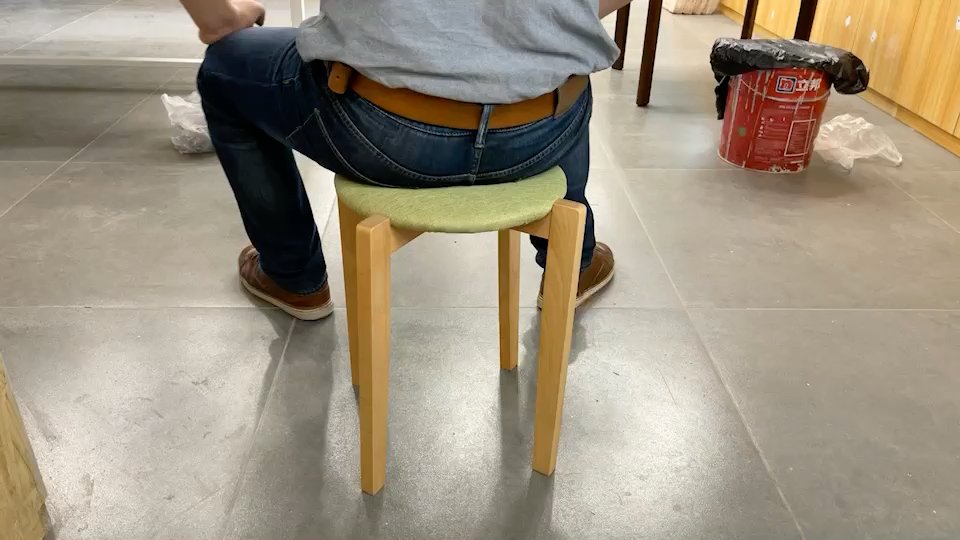 不稳定的椅子,做工结构问题