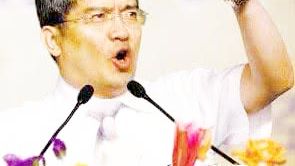 郎咸平剖析家族企业的三种传承方式优劣,你选哪个?