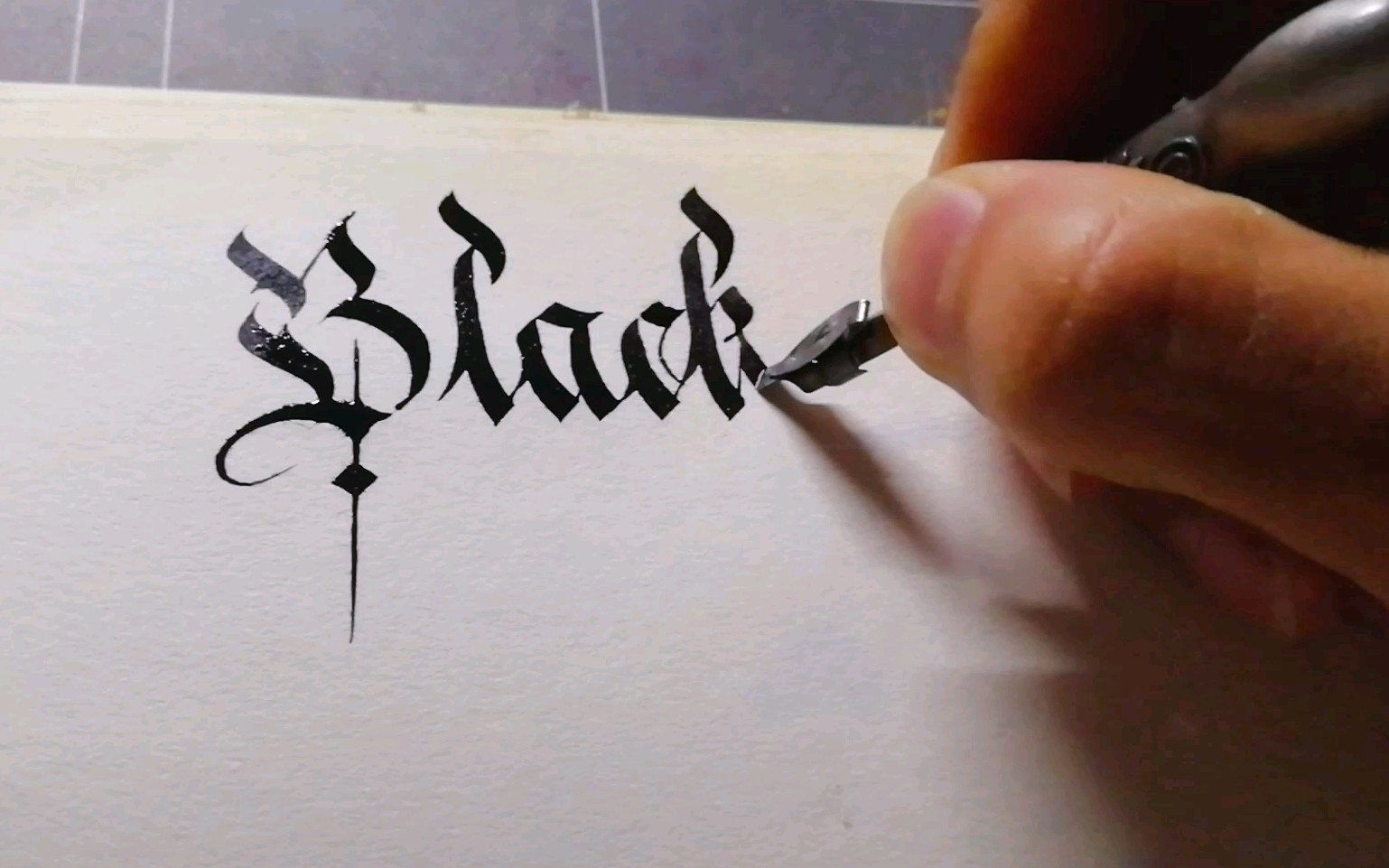 【凹凸全员英文名手写系列】01-02-2黑洞(正常音轨