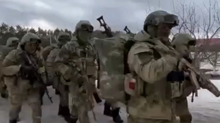 乌克兰局势:又一批车臣特种部队到达白俄罗斯境内,准备前往基辅前线。